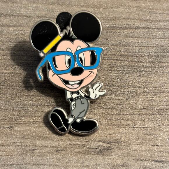 Disney | Jewelry | Disney Parks Full Body Mickey Mouse Nerds Rock ...